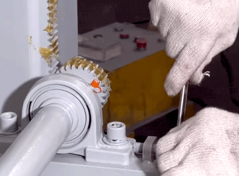 Daily Maintenance Guide for Hydraulic Press Machines - onexwood.com